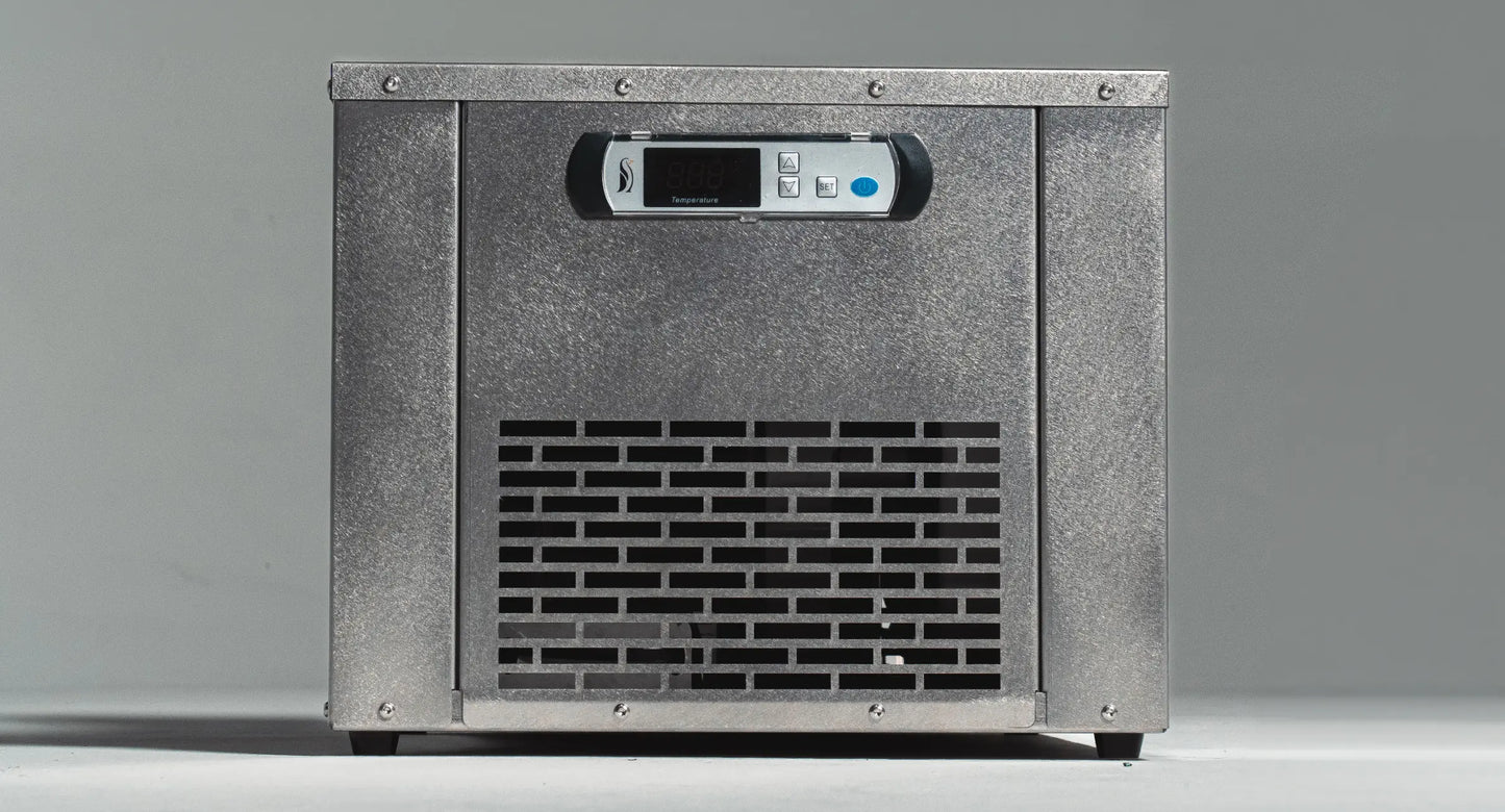 Pro Curve Chiller – The Cold Life