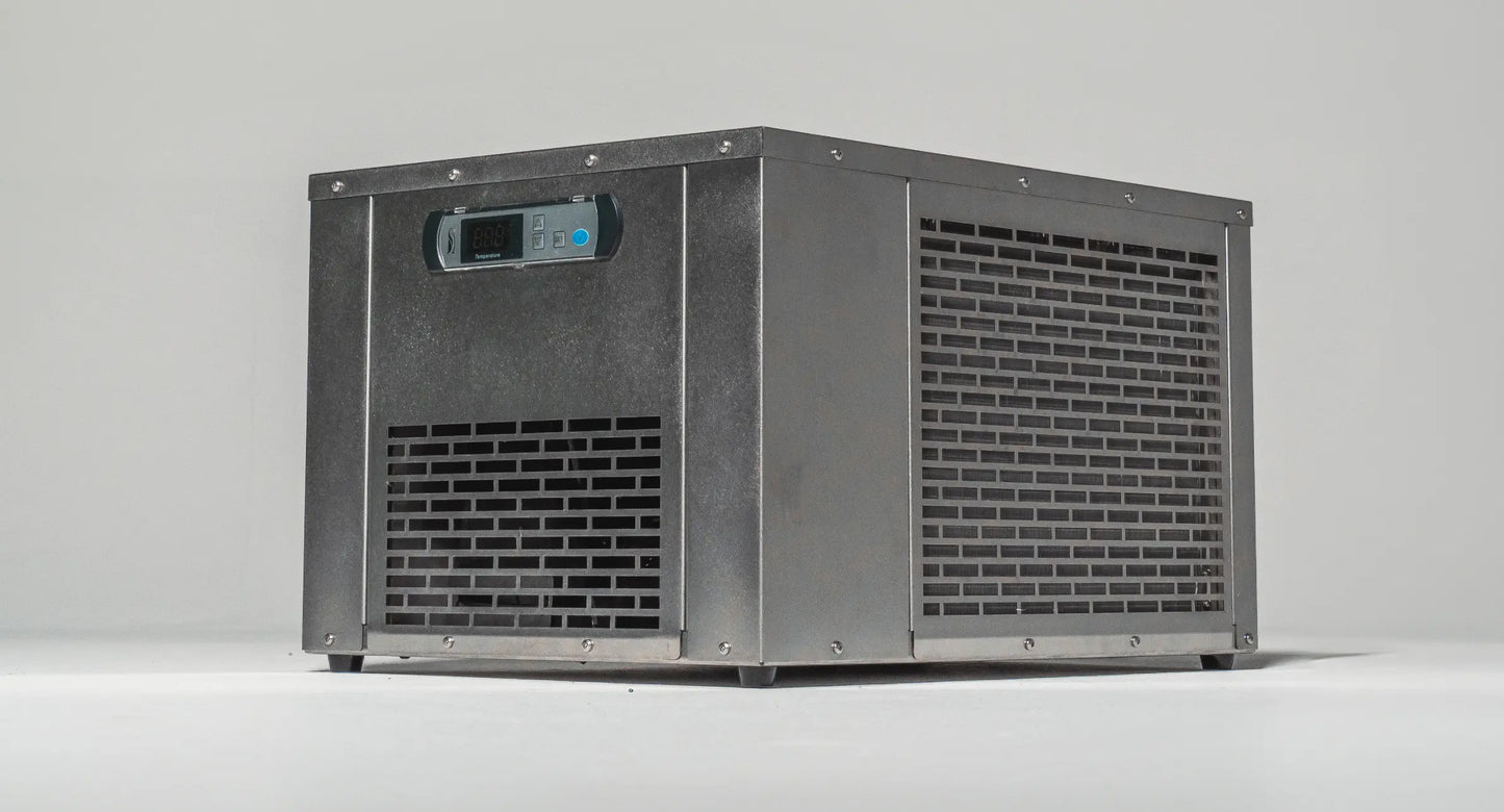 Pro Curve Chiller – The Cold Life